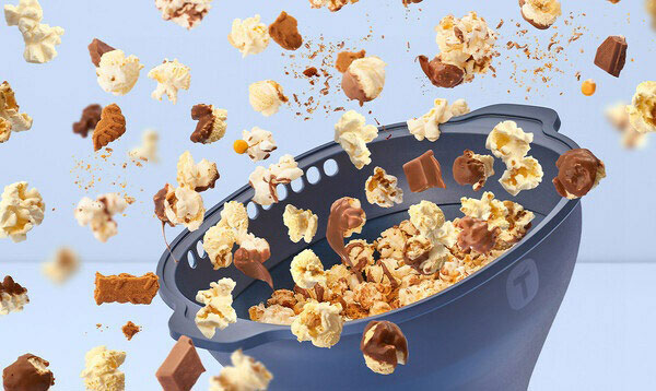 New Tupperware WowPop Popcorn Maker & Ultimate Silicone Bags Win Award